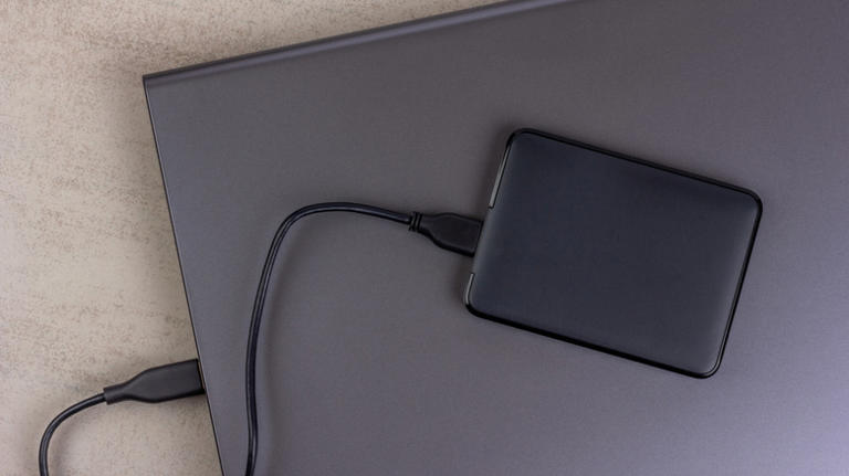 Plugging these 5 devices into the wrong USB port can damage them