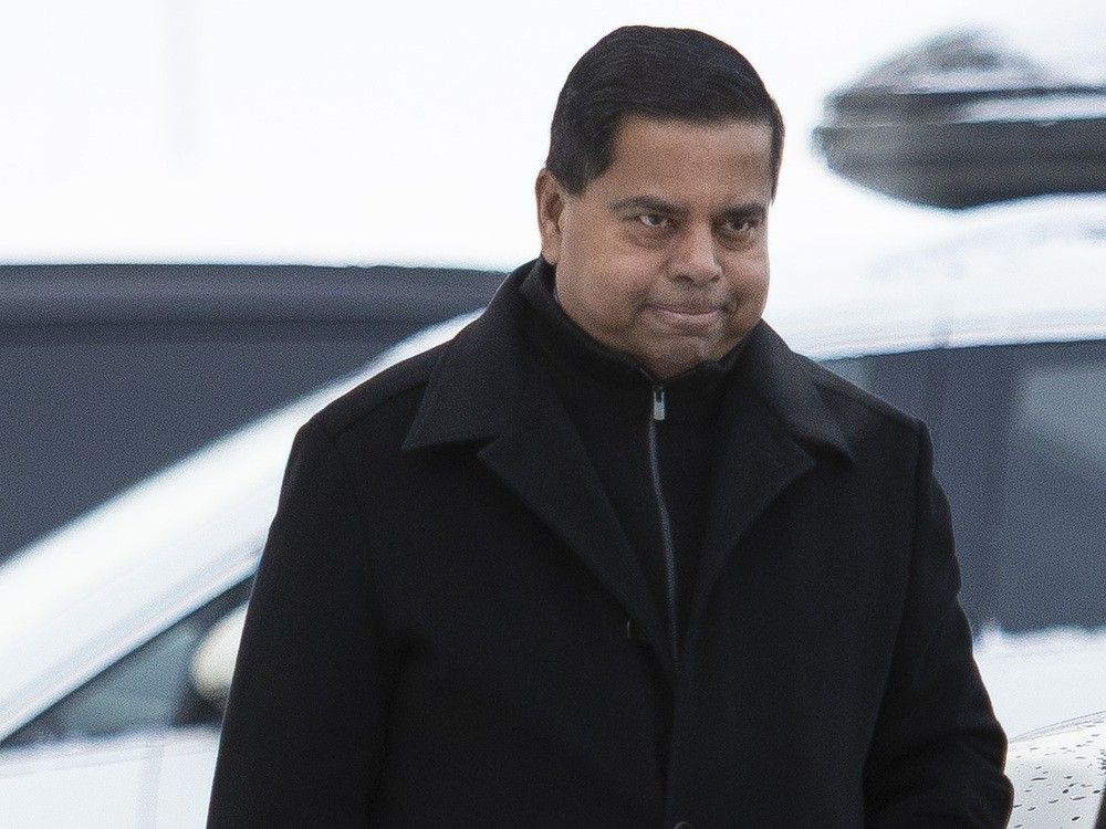 Liberals say more than 22,000 government-banned guns declared in first ...