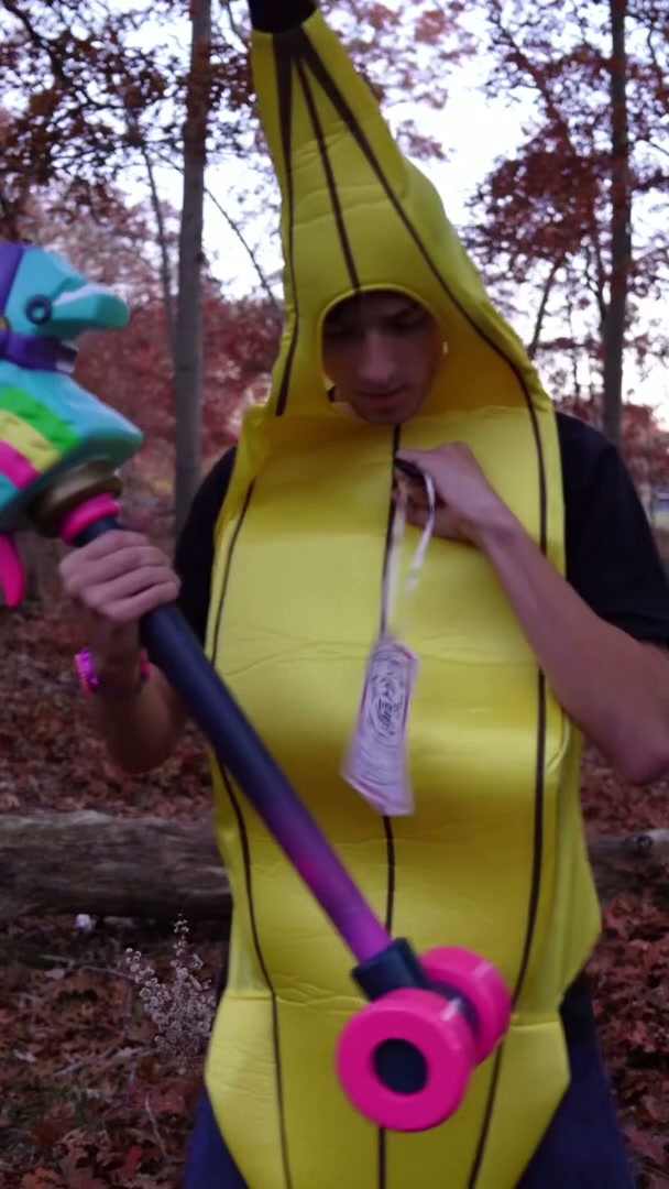 Using Fortnite Naruto kunai IRL is dangerous