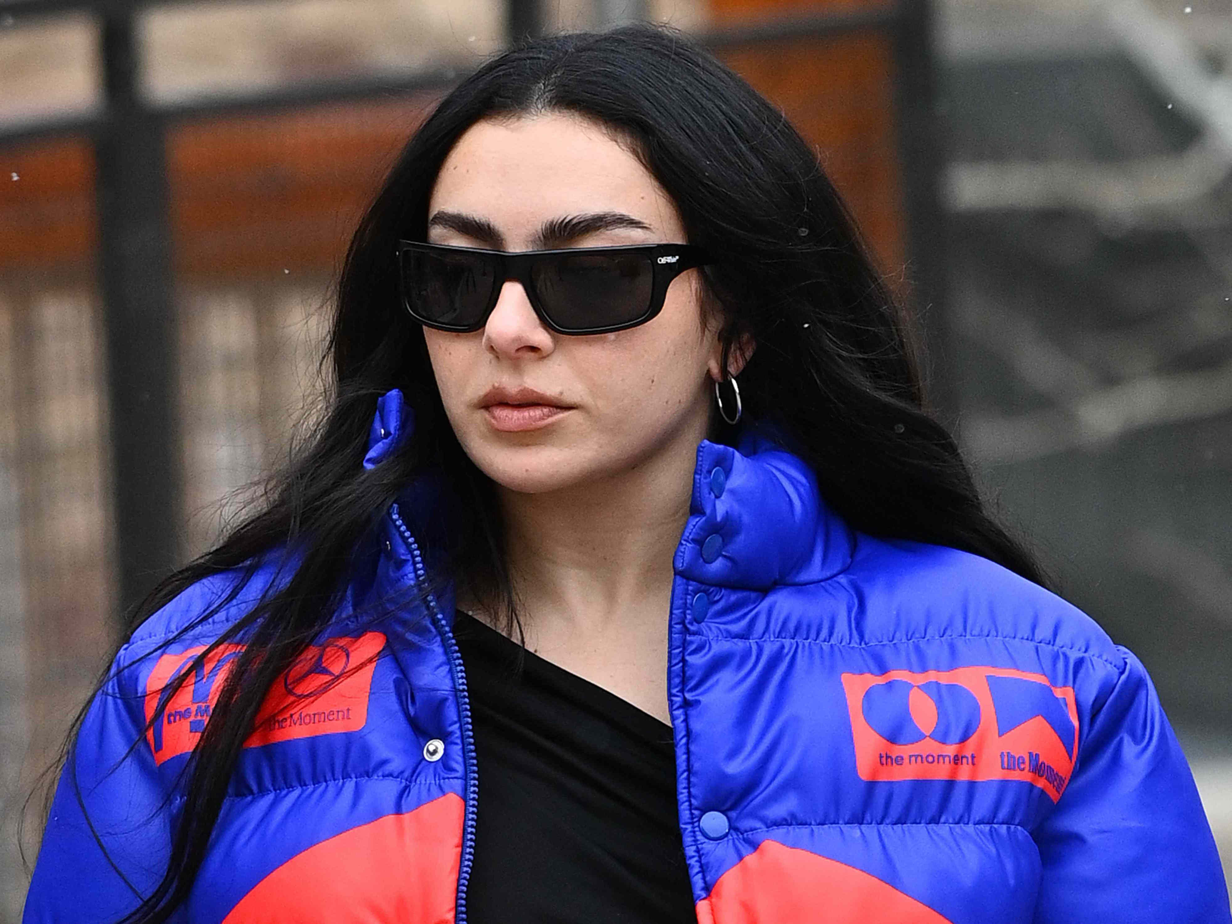 Charli XCX's winter outfit just made these millennial, 2016-era shoes ...