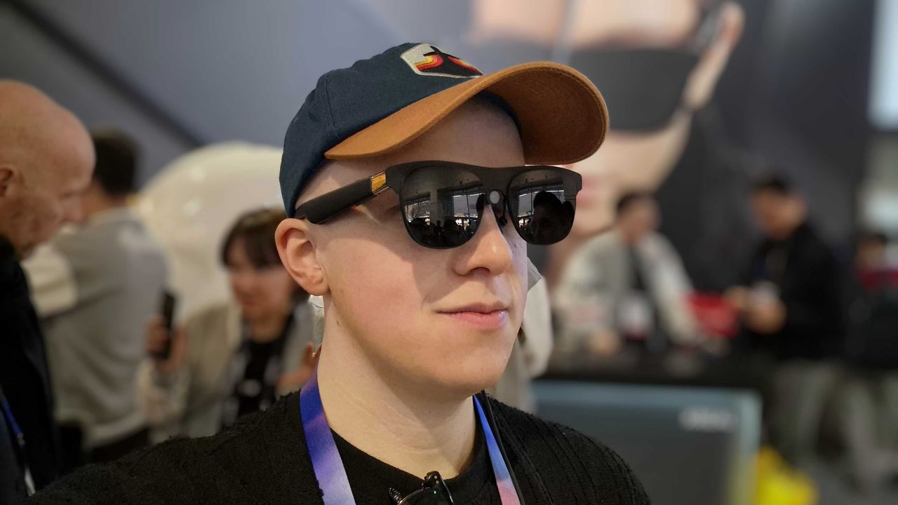 'This is incredible' — my XR glasses can now turn any 2D content into ...