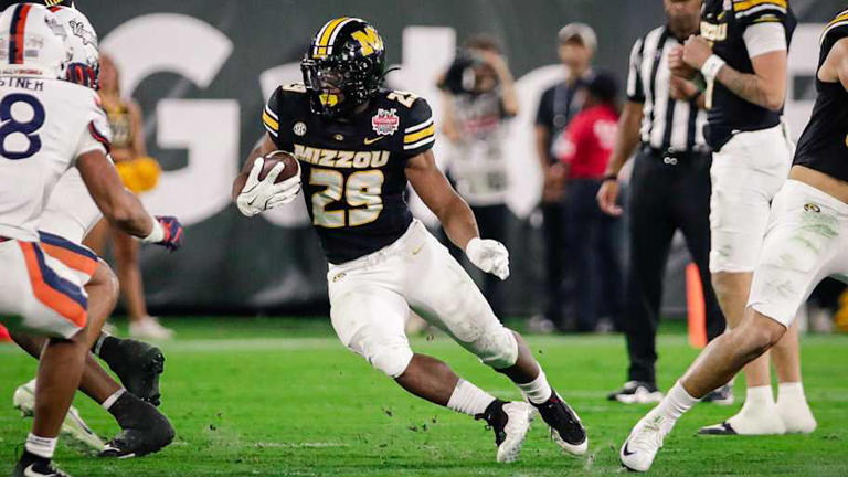 College football star named No. 2 RB after 1,600-yard season