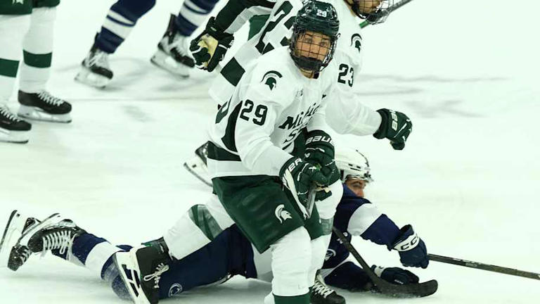 College hockey top-10 power rankings dominated by Big Ten, NCHC