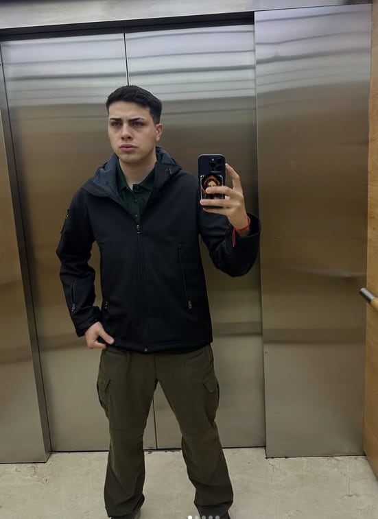 ¿Quién es 'Titi', el guardaespaldas de Cazzu e Inti que se roba las ...