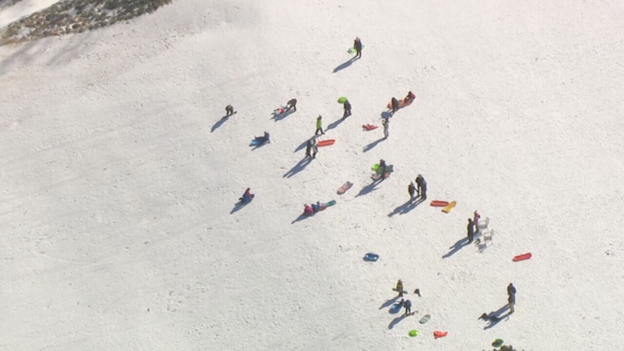 Chopper 9 Skyzoom: Neighbors enjoy snow day as ice melts away