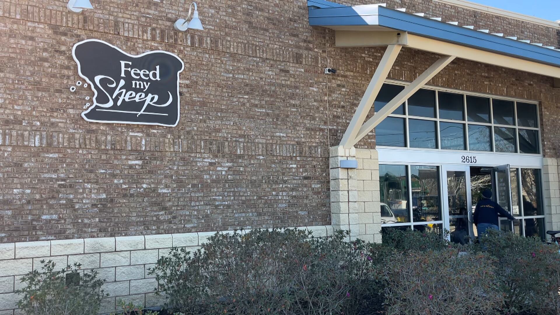 Homeless man speaks on how small gestures can save lives during cold spell