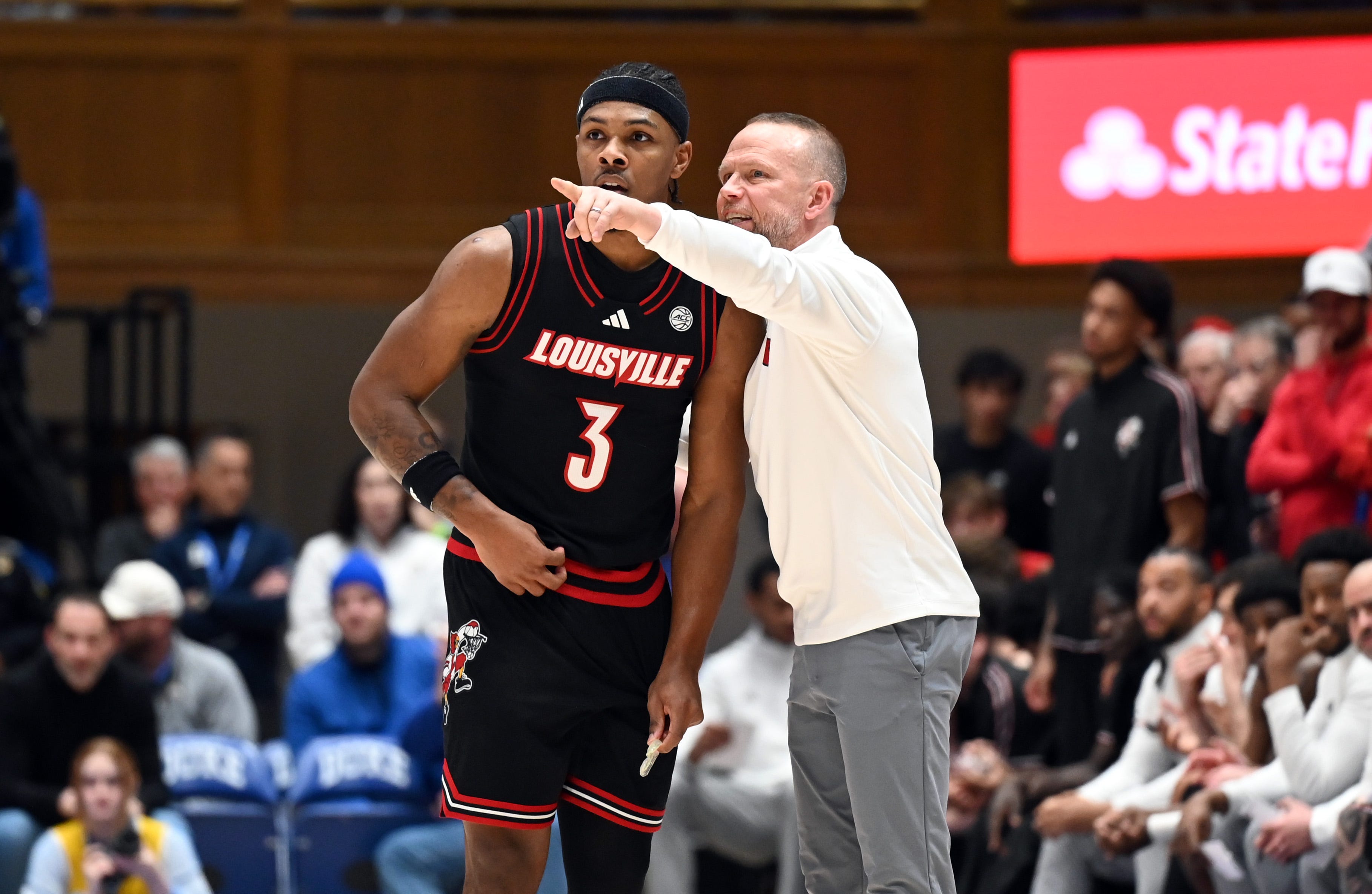 Louisville basketball can't keep up at Cameron, Duke sweeps ACC series