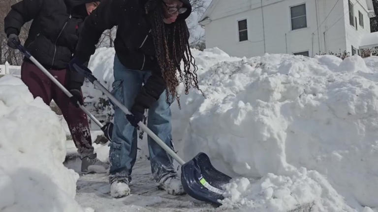 Waterbury group volunteers to help elderly, disabled residents shovel