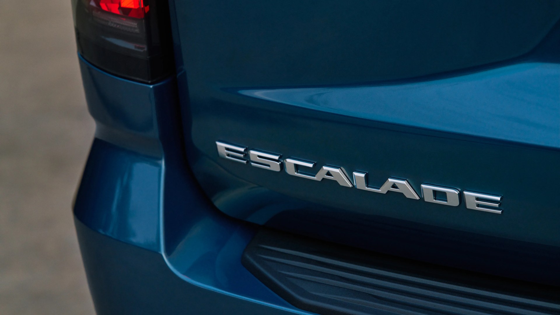 The Cadillac Escalade could be getting a very unexpected rival in the ...