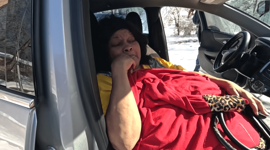 Woman forced to sleep in car during Holly Springs, MS outage