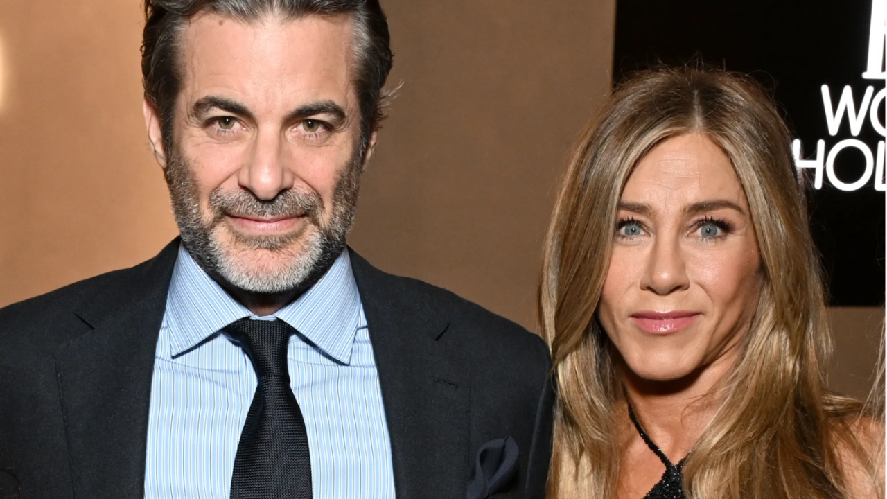 Jennifer Aniston’s new man Jim Curtis finally spills how their romance ...