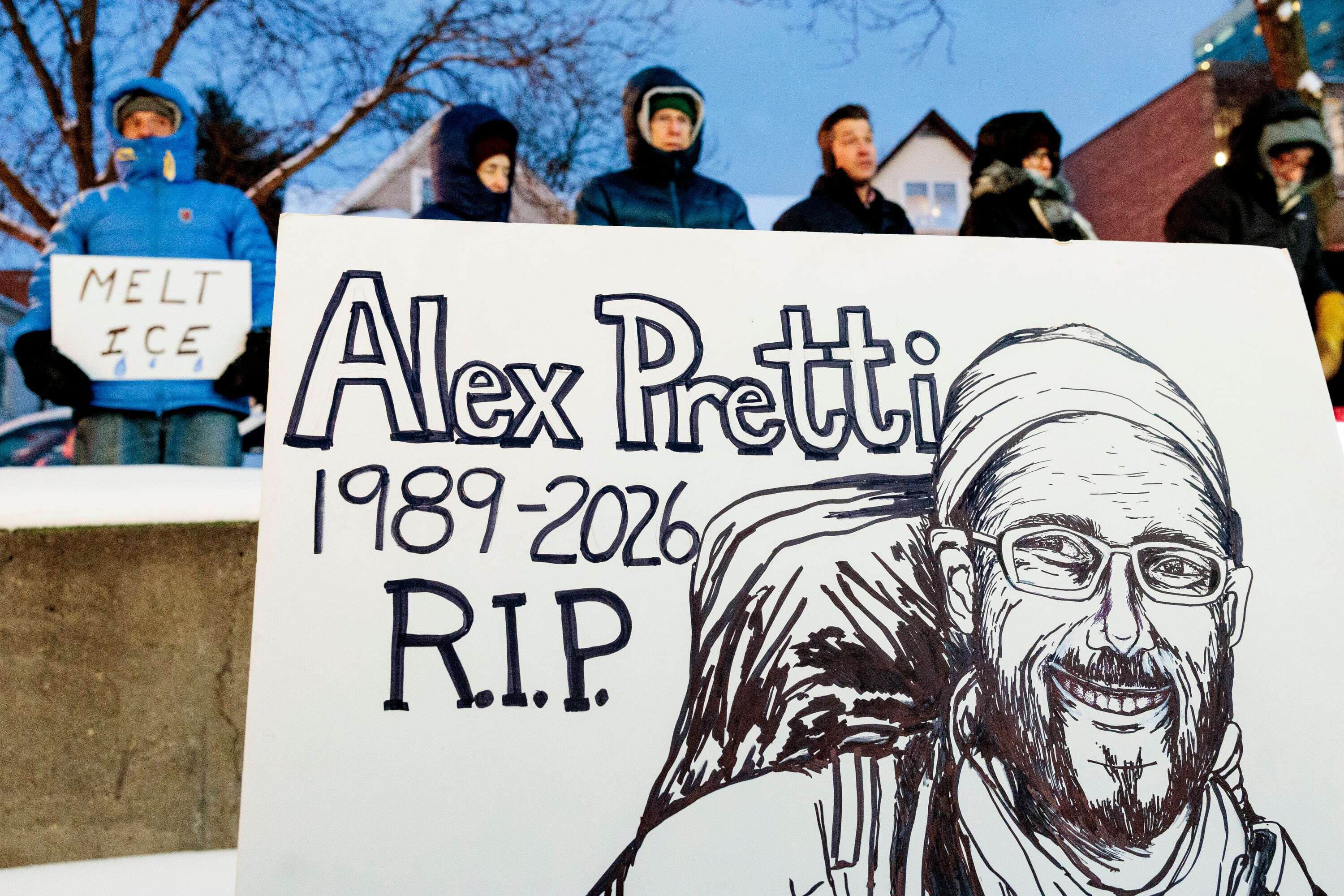 500 gather in Ann Arbor for vigil in memory of Minnesota man killed by ICE