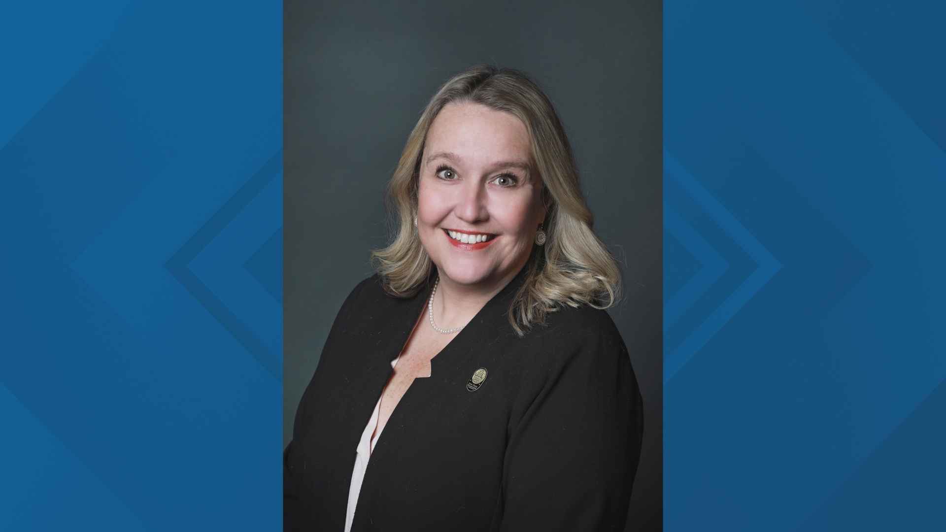 Iowa Rep. Jennifer Konfrst drops bid for IA-03