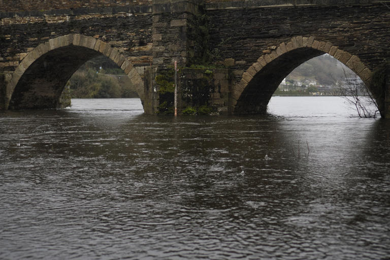 El temporal de nieve y lluvia sigue afectando a 48 carreteras, 19 ...
