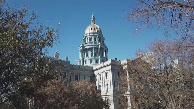 Colorado bill would allow suing federal officers for immigration rights ...
