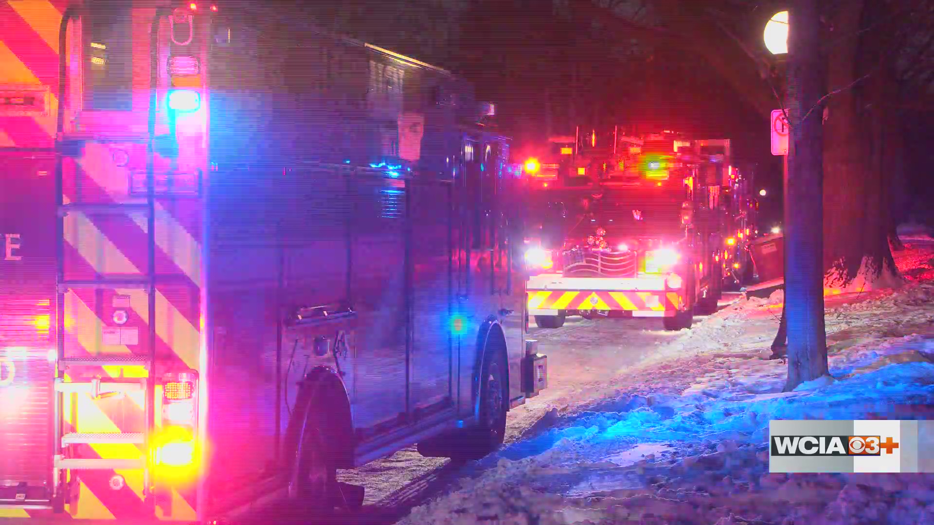 Champaign Fire Dept. investigating apartment fire