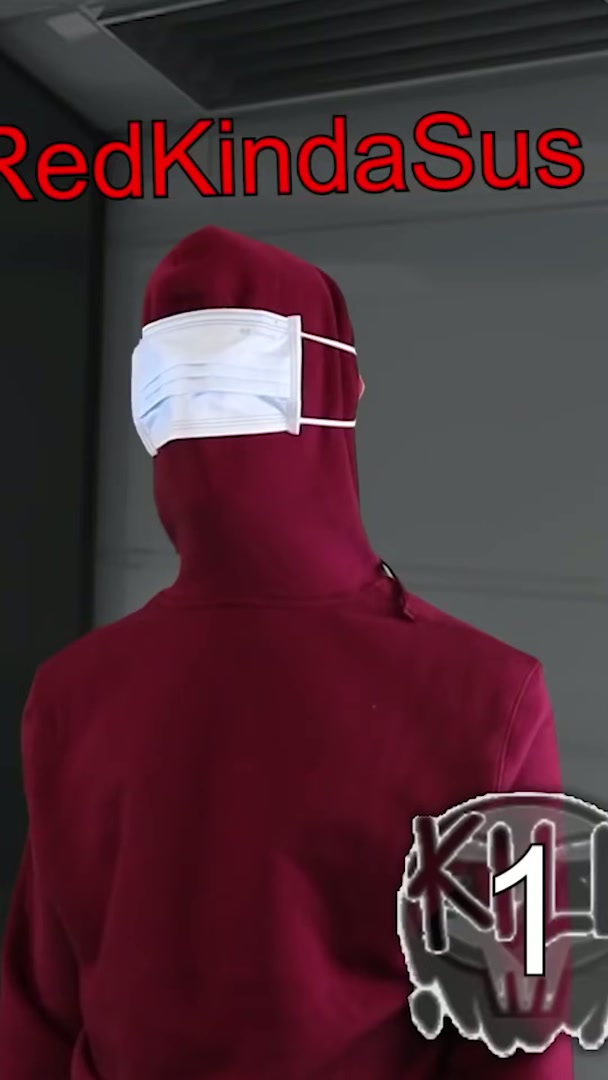 The titles discuss the similarities between Halo Infinite and Fortnite ...