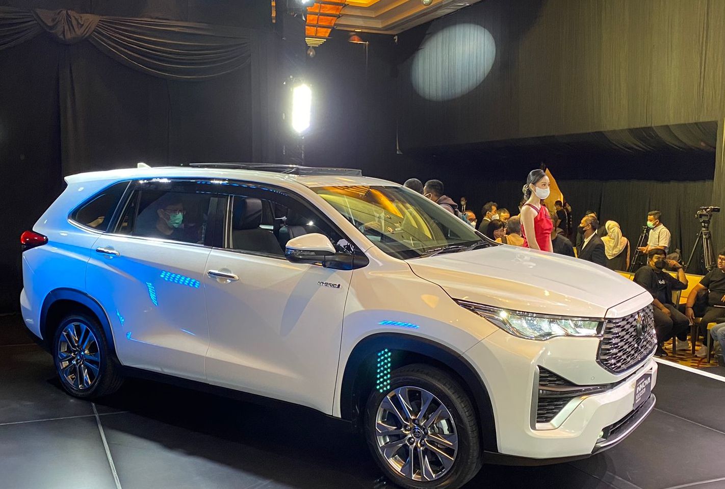 Harga baru mobil Toyota Innova bensin 2026, MPV tangguh untuk keluarga