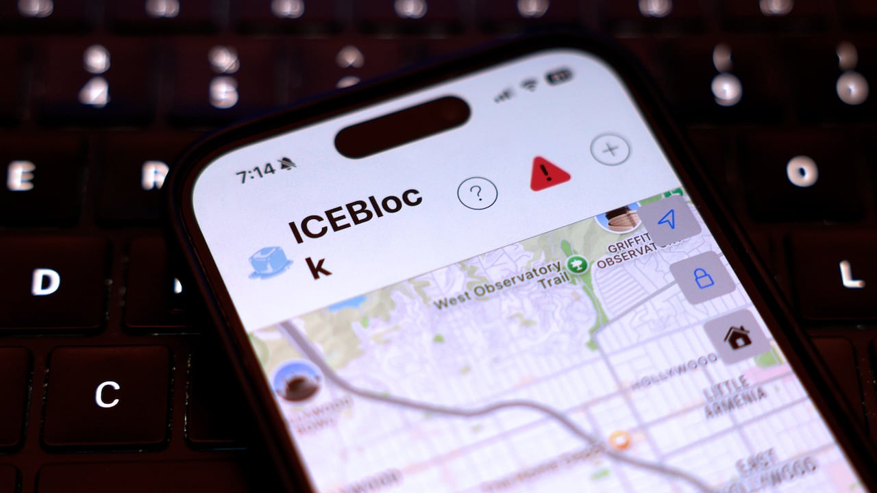 The fight to keep ICE tracking apps online