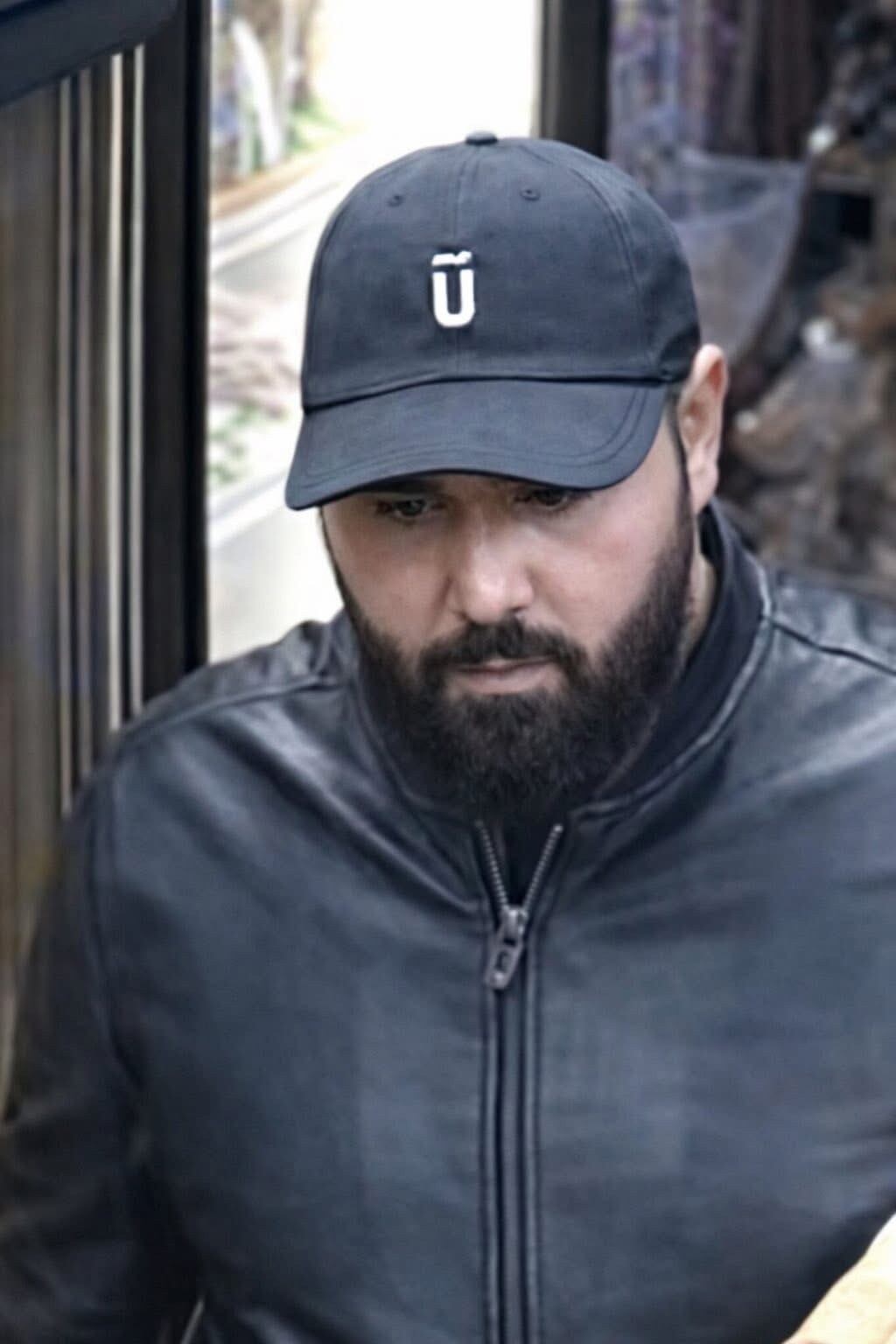 Band of thieves target Mexican stores. "We're going to get them."