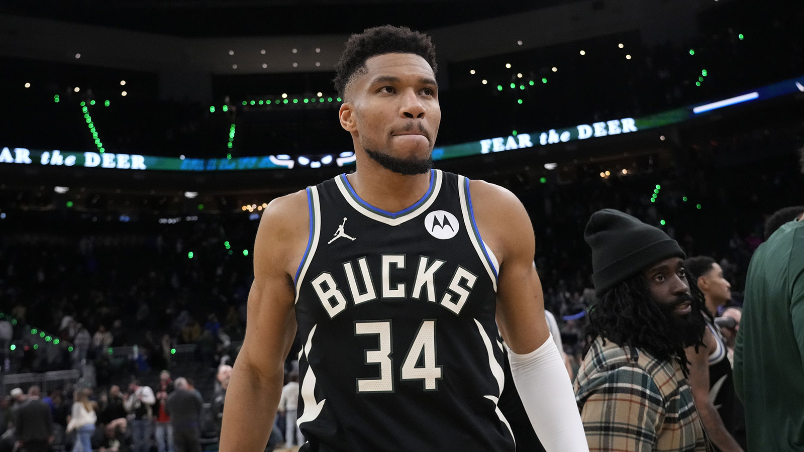 NBA rumors: Blazers want Giannis Antetokounmpo trade, but there’s a catch