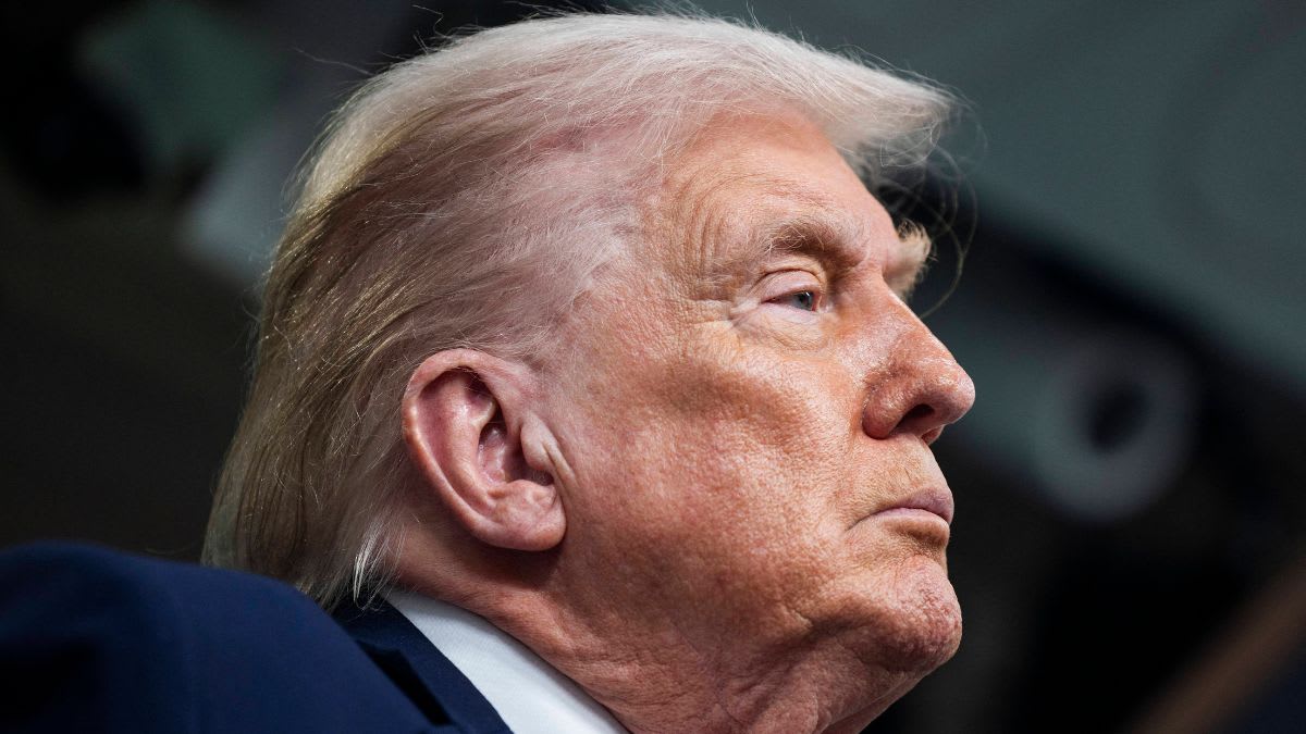 Trump escalates threats to neighbor