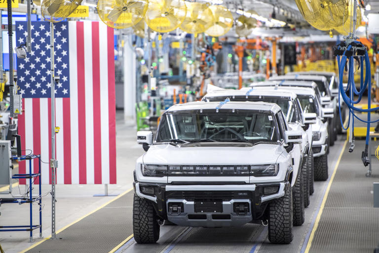 General Motors receives final grades from analysts ahead of Q4 earnings