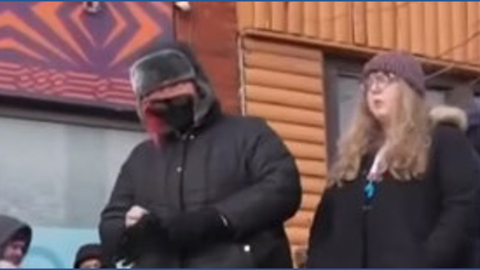 Trump wants to send 'top border officials' to oversee operations in ...