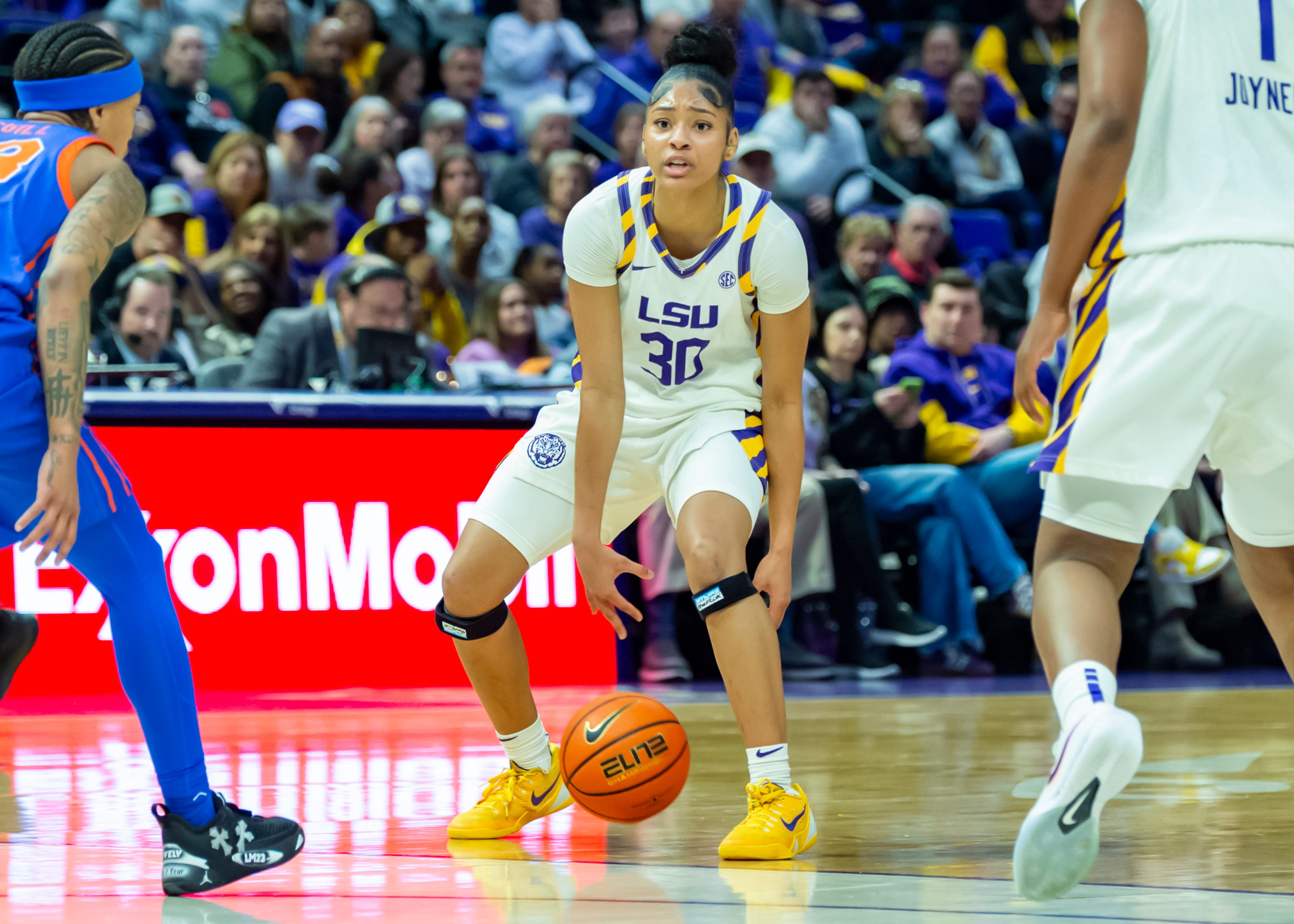 LSU women's basketball vs Florida highlights as Jada Richard leads the ...