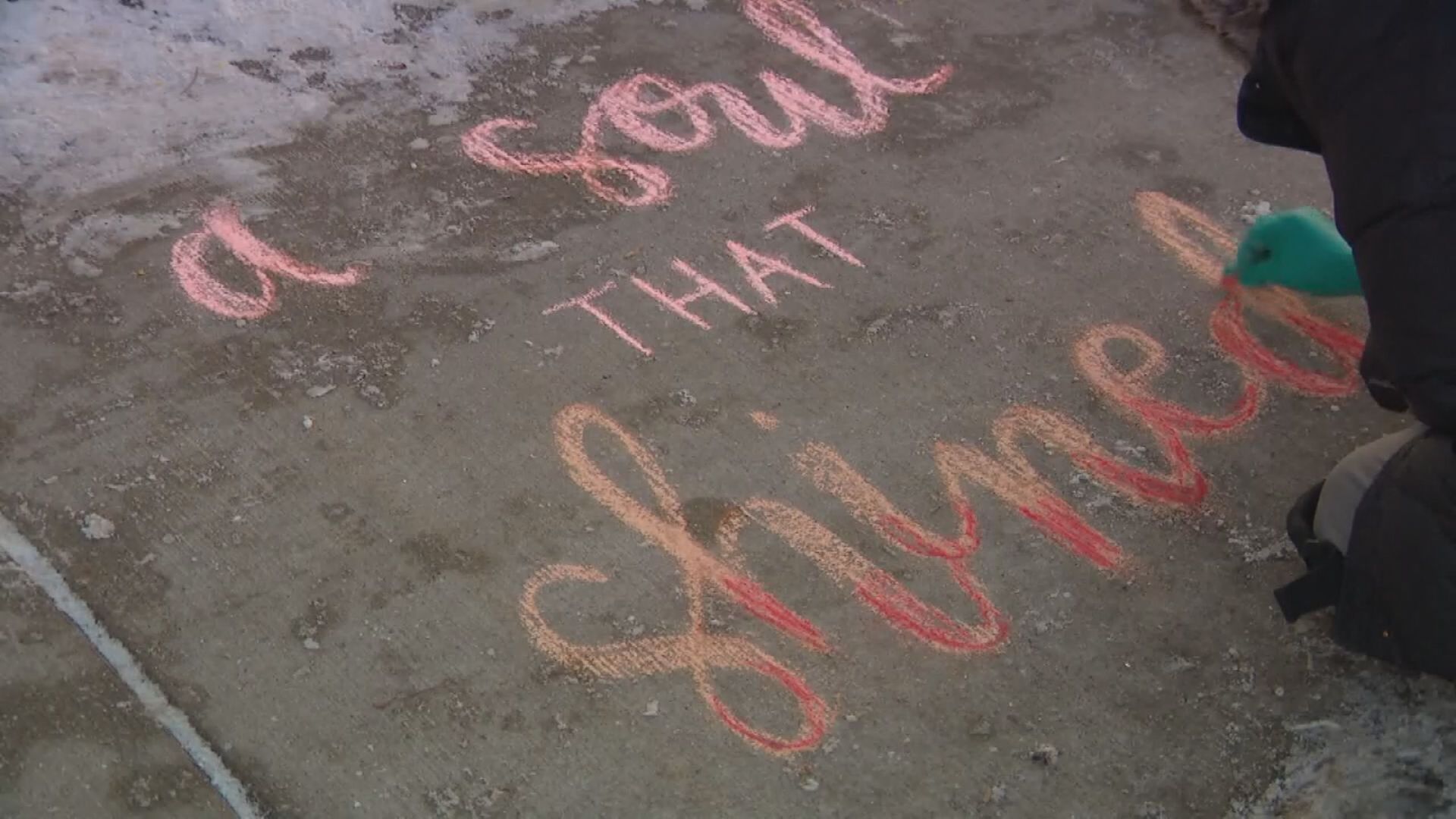 Judge weighs Minnesota's bid to suspend ICE operations