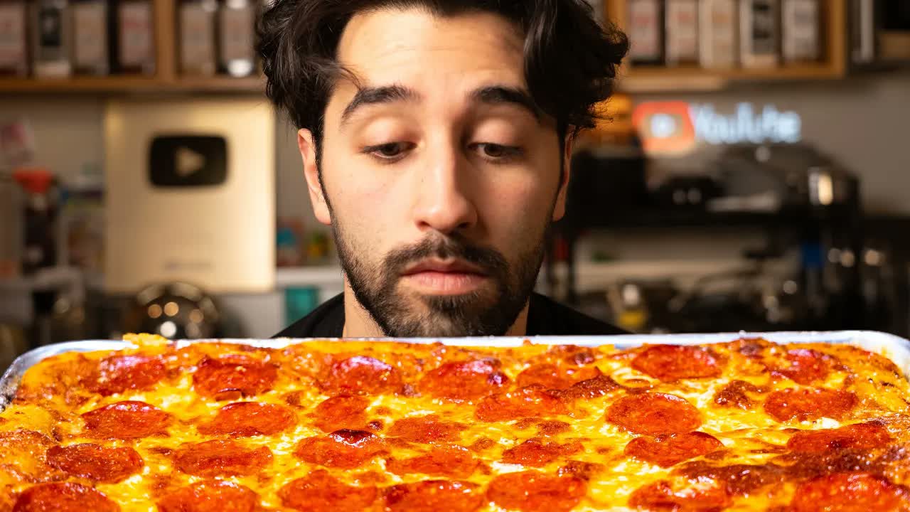 How a sheet tray turns pizza into an easy meal