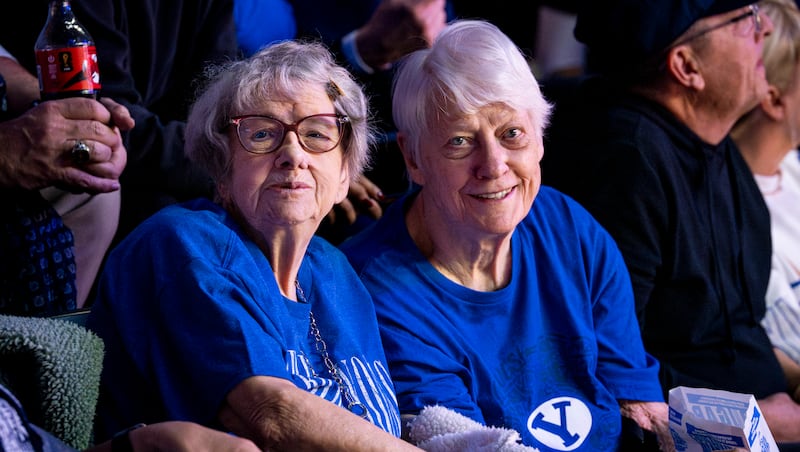 How 2 sisters’ BYU basketball attendance is bringing people together