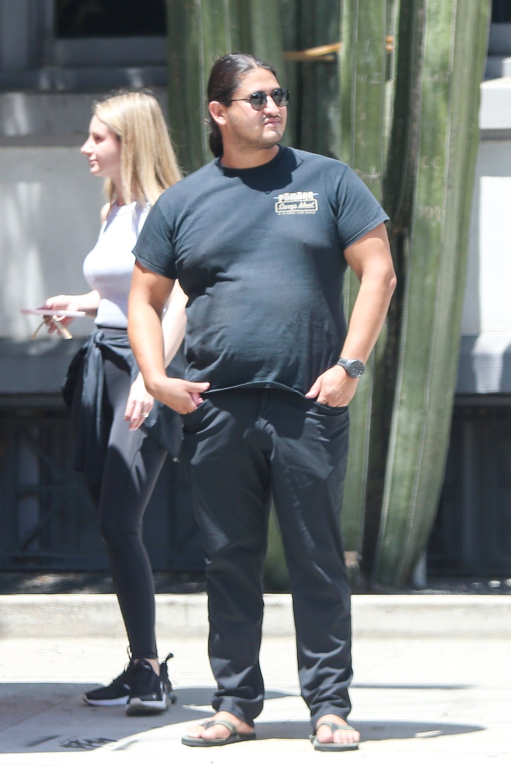$2B Powerball winner Edwin Castro spotted cruising LA streets in hippie ...