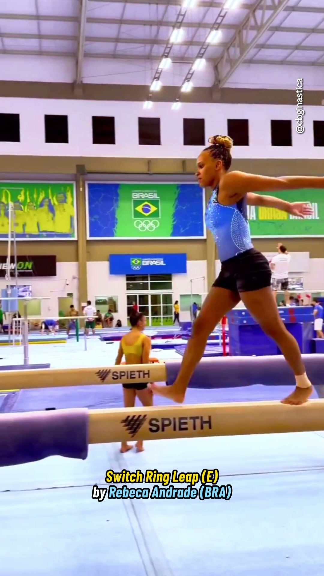 Rate Rebeca's RING from 1-10 ⭐