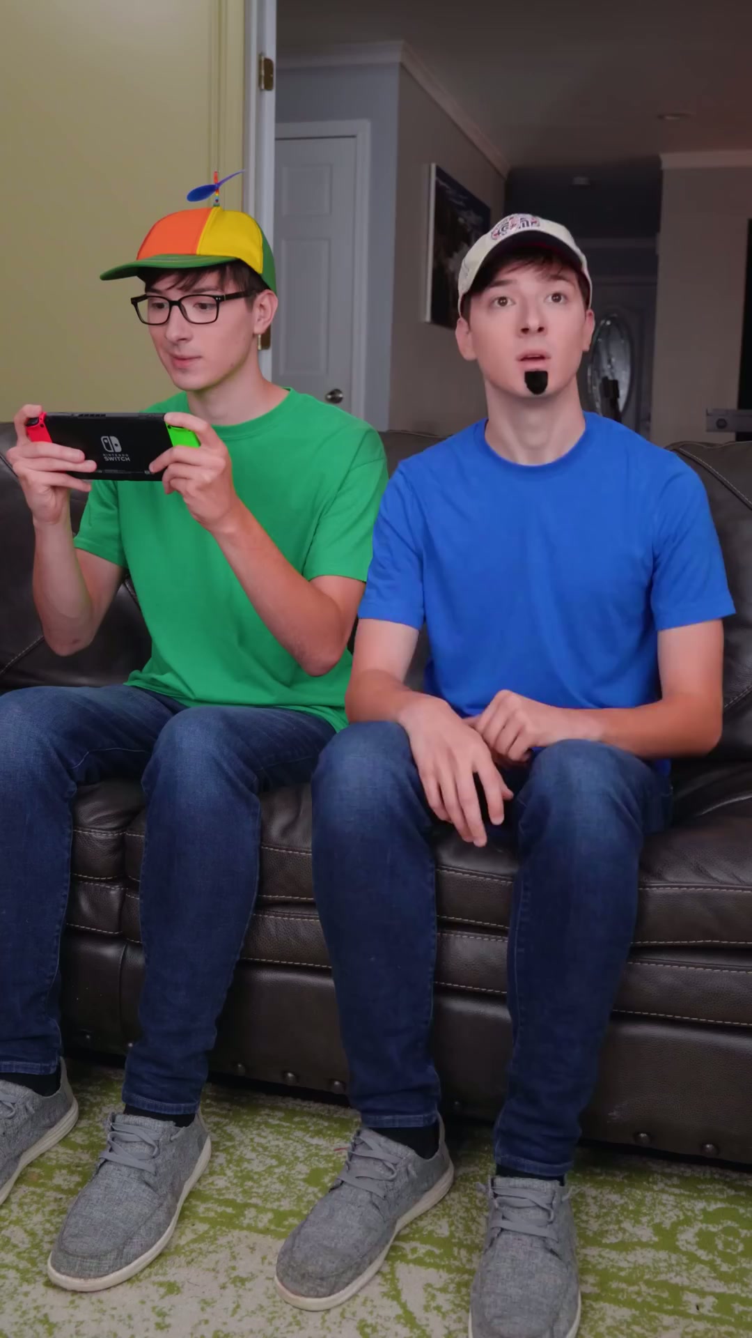 Explaining getting robbed in Minecraft terms