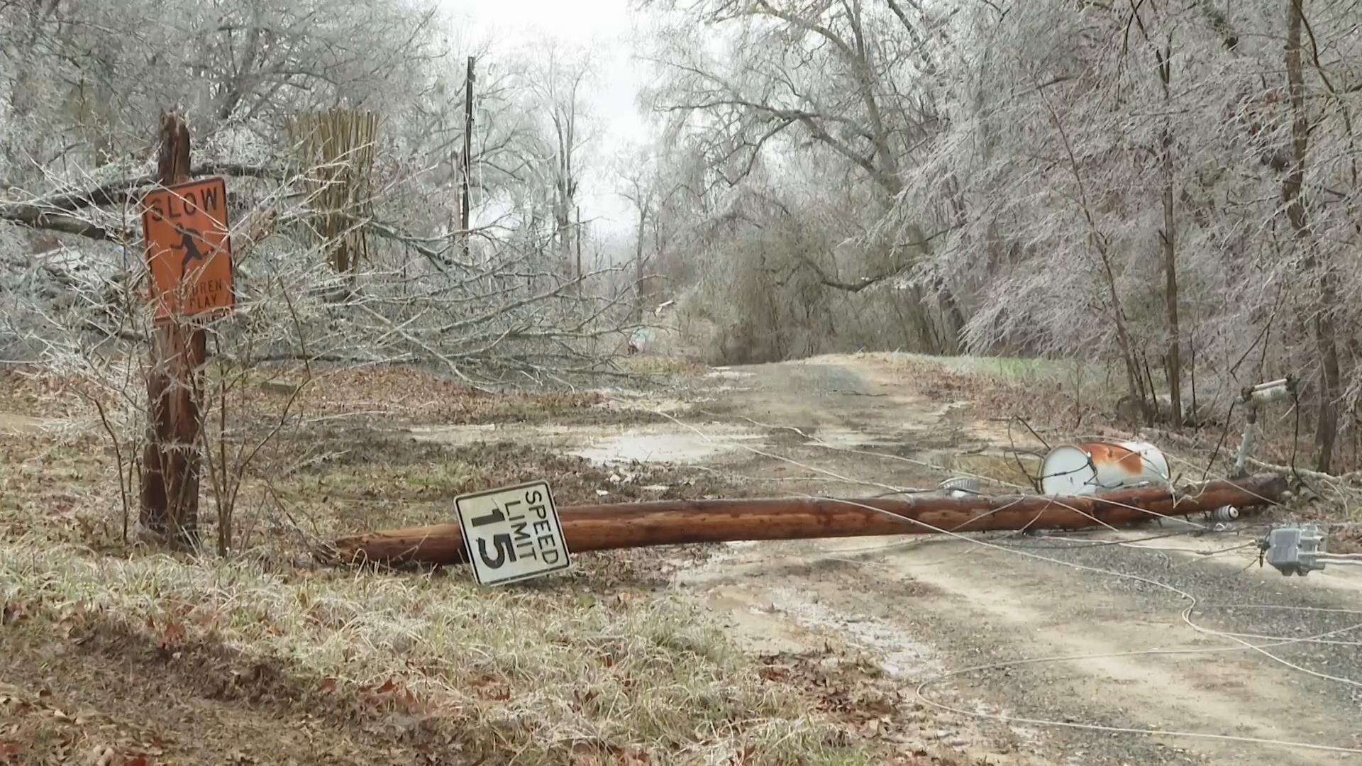 Winter storm leaves Mississippians without power