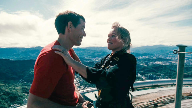 How much Alex Honnold was paid to climb the Taipei 101 in Skyscraper Live