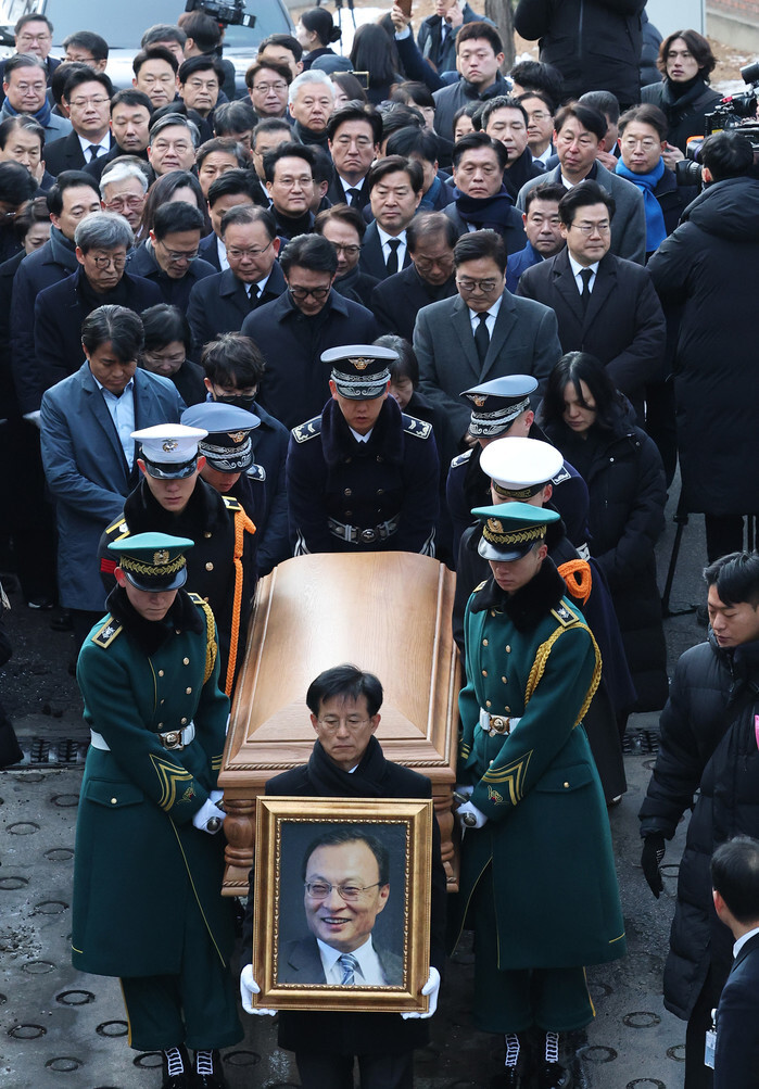 Funeral for ex-PM Lee Hae-chan