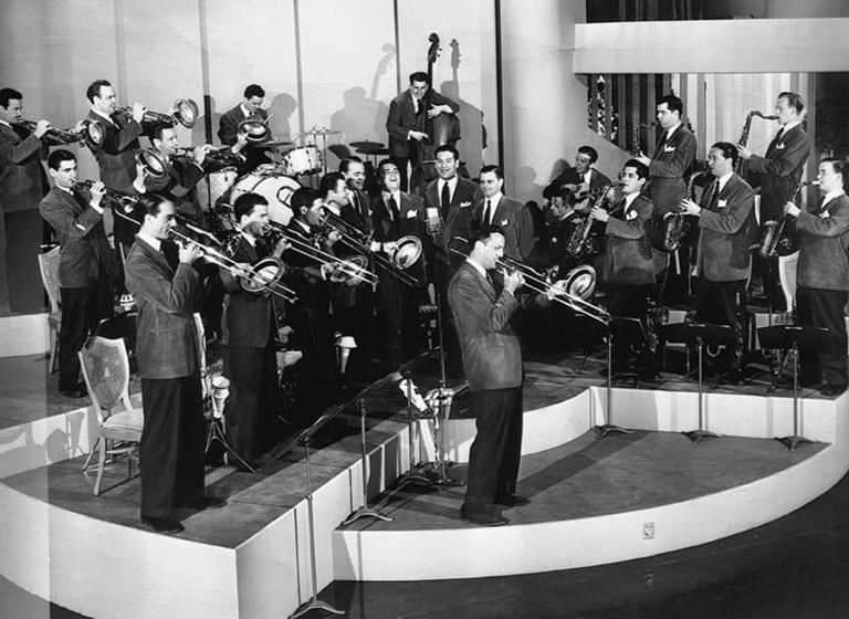 The swinging sound of victory in World War II