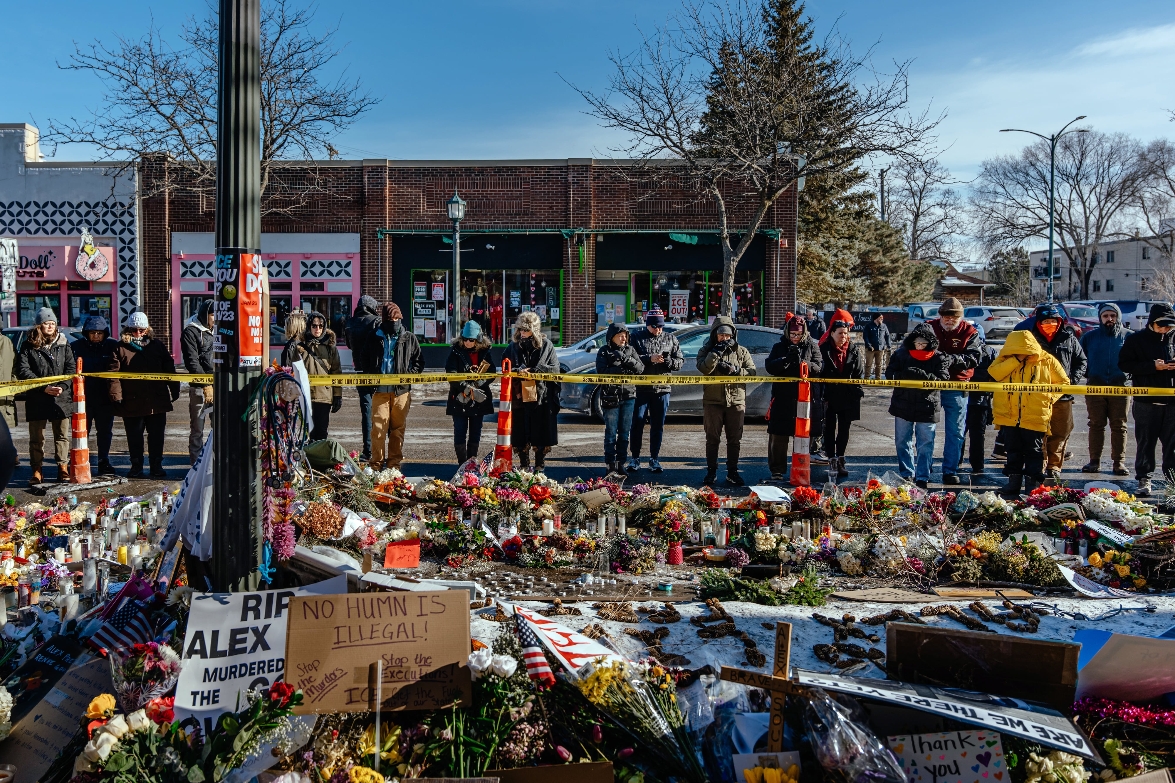 Alex Pretti killing by federal agents should be investigated, two Utah ...