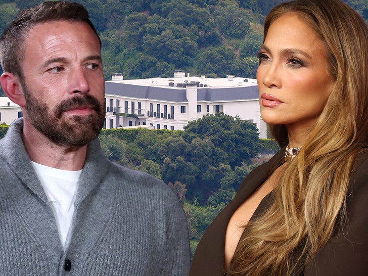 Ben Affleck & Jennifer Lopez pull Beverly Hills marital mansion off market