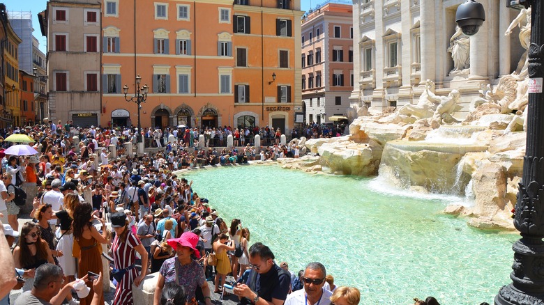 Europe's top 5 cities with the most tourist crowds