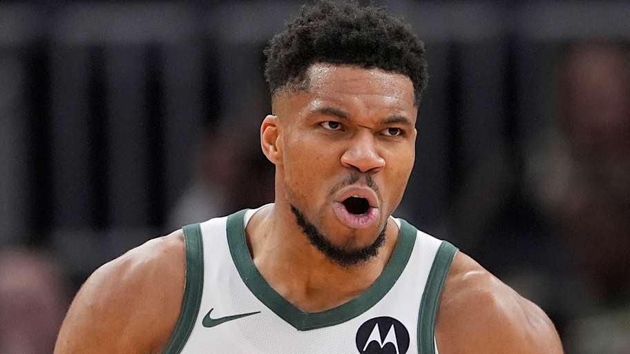 Zach Lowe sheds light on wild Giannis-to-Knicks mega trade rumor