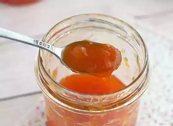Confiture d'abricots maison