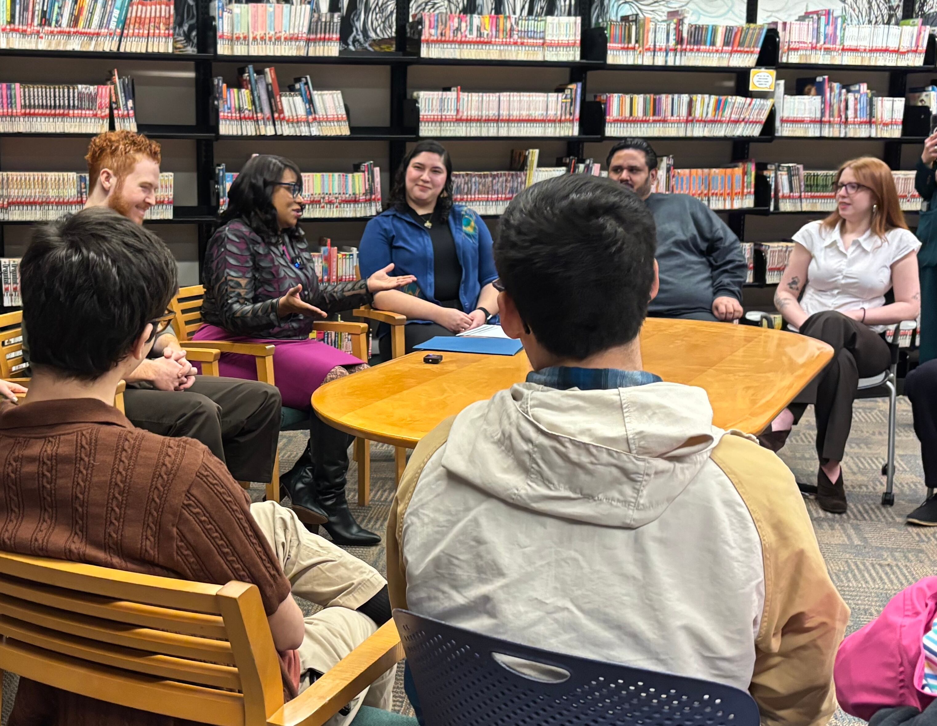 Young voters voice their financial struggles to US Rep. Janelle Bynum