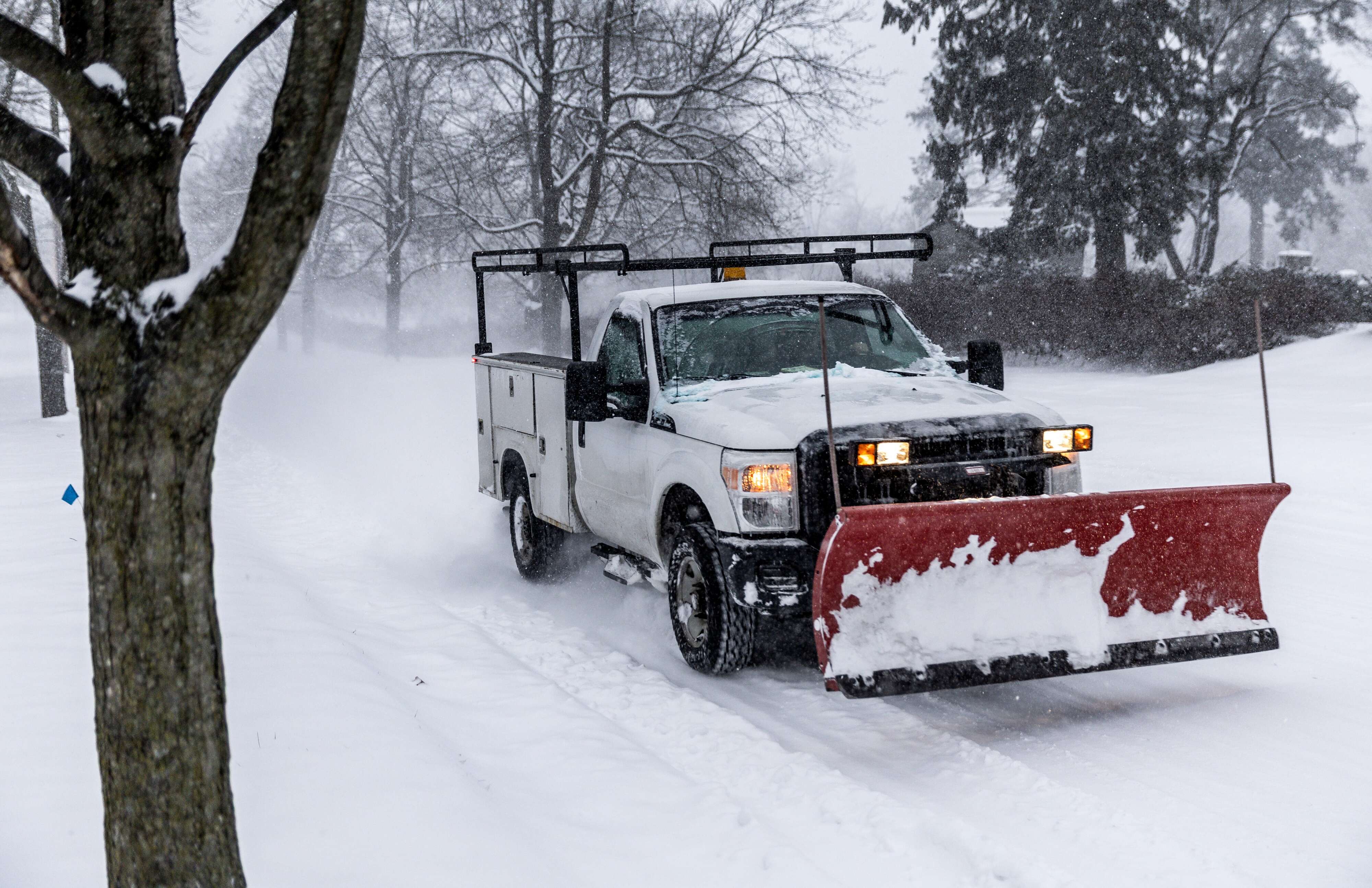 How much snow has fallen through early evening across central PA?