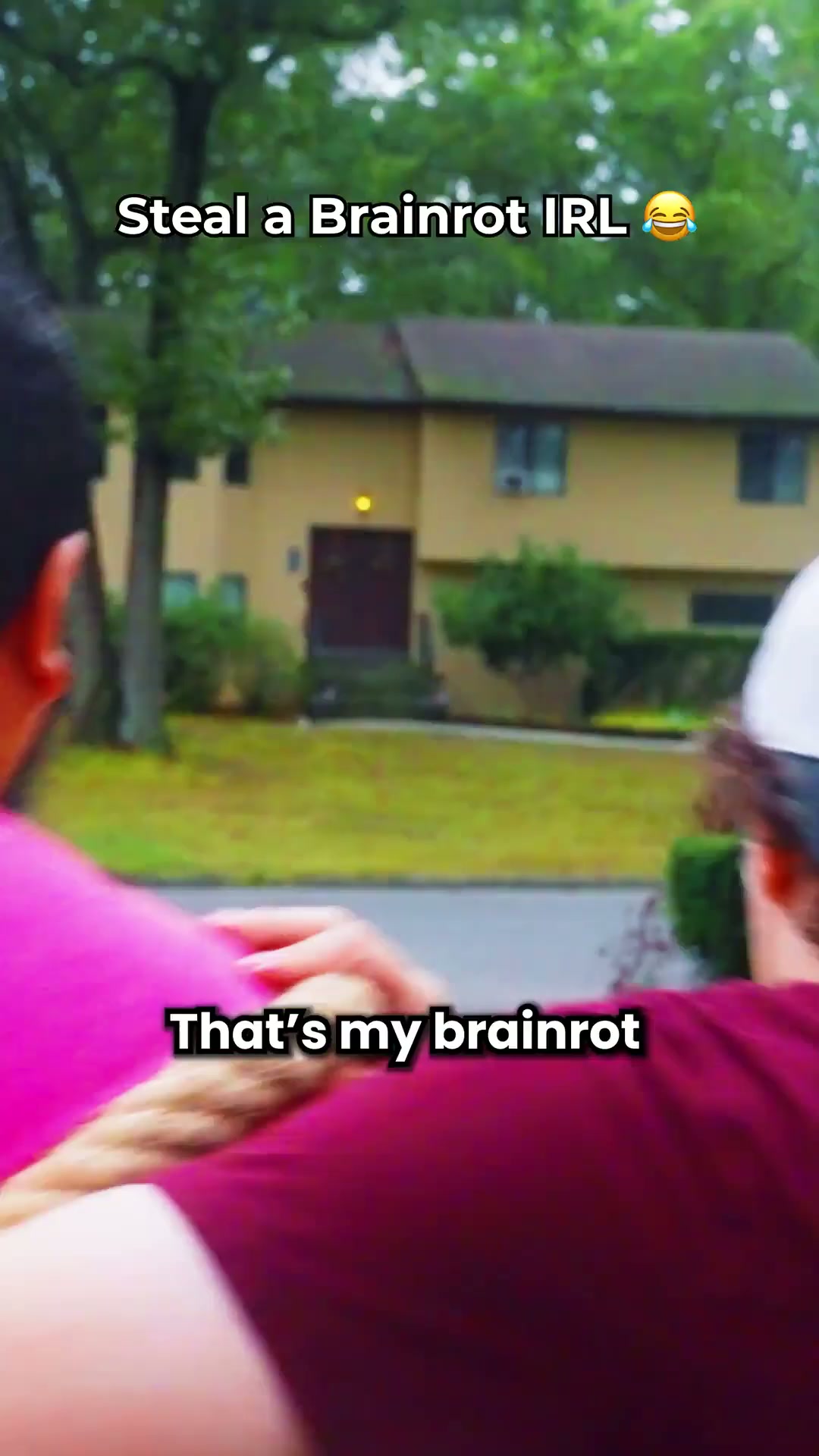 Steal a brainrot IRL 😂