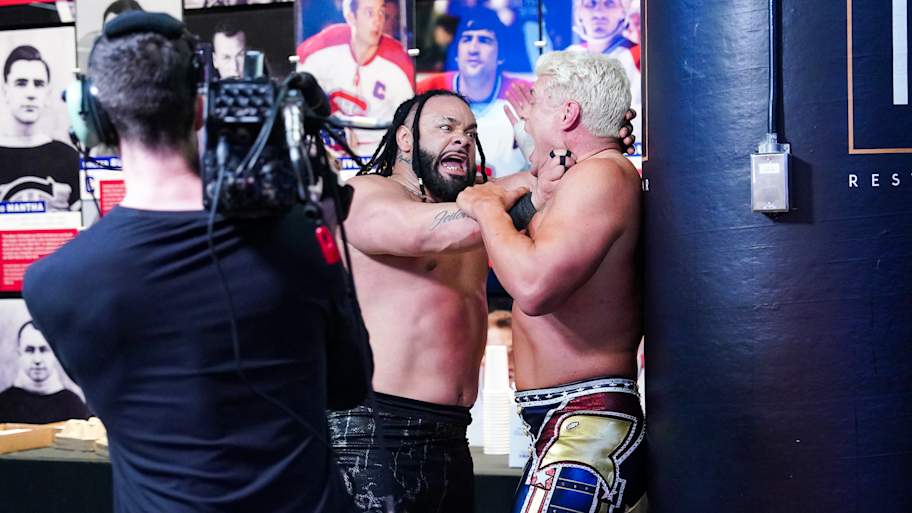 WWE’s Royal Rumble build is falling flat and Saturday Night's Main ...