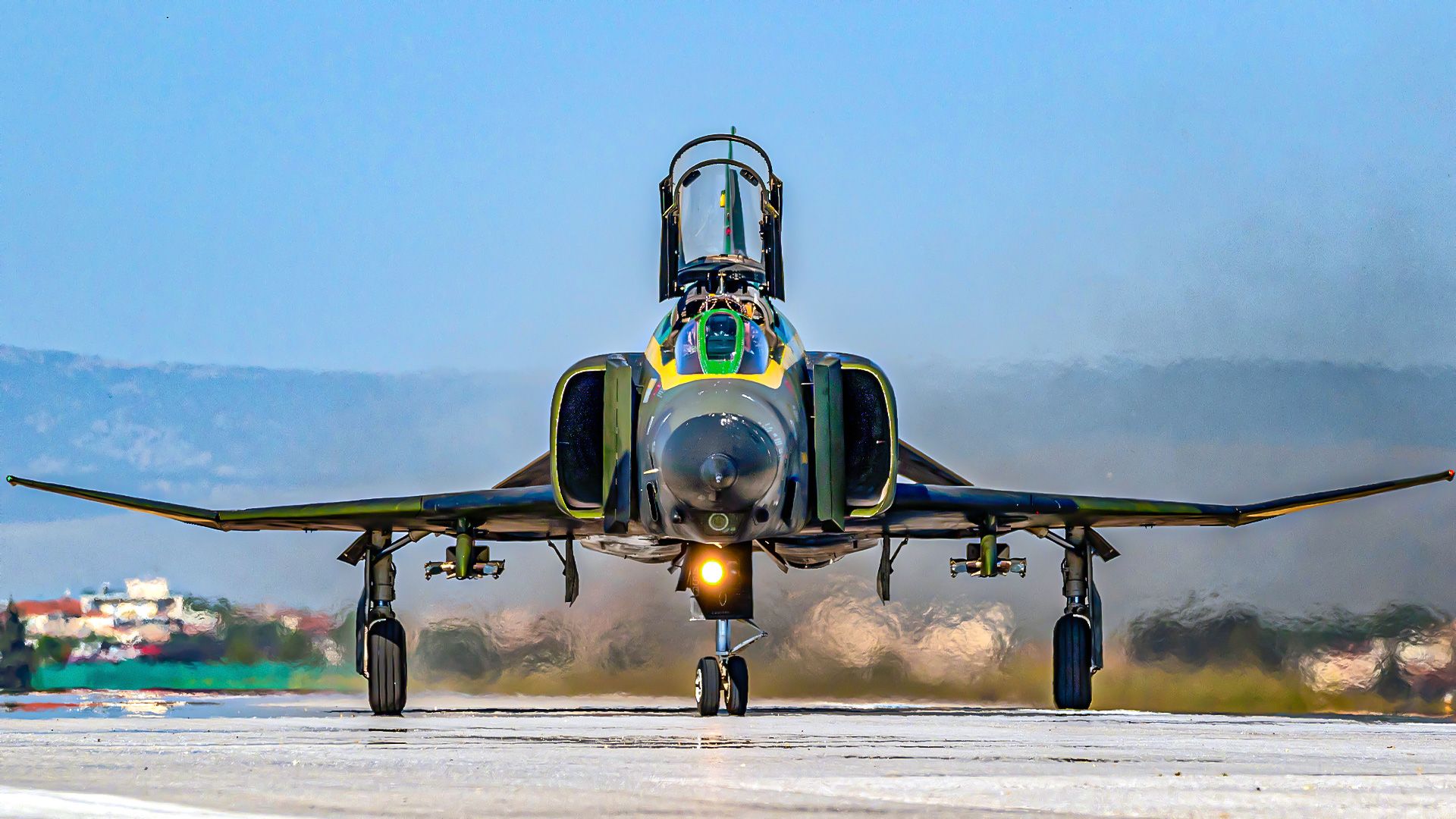 How this fighter jet quickly set over 20 world records after it was ...