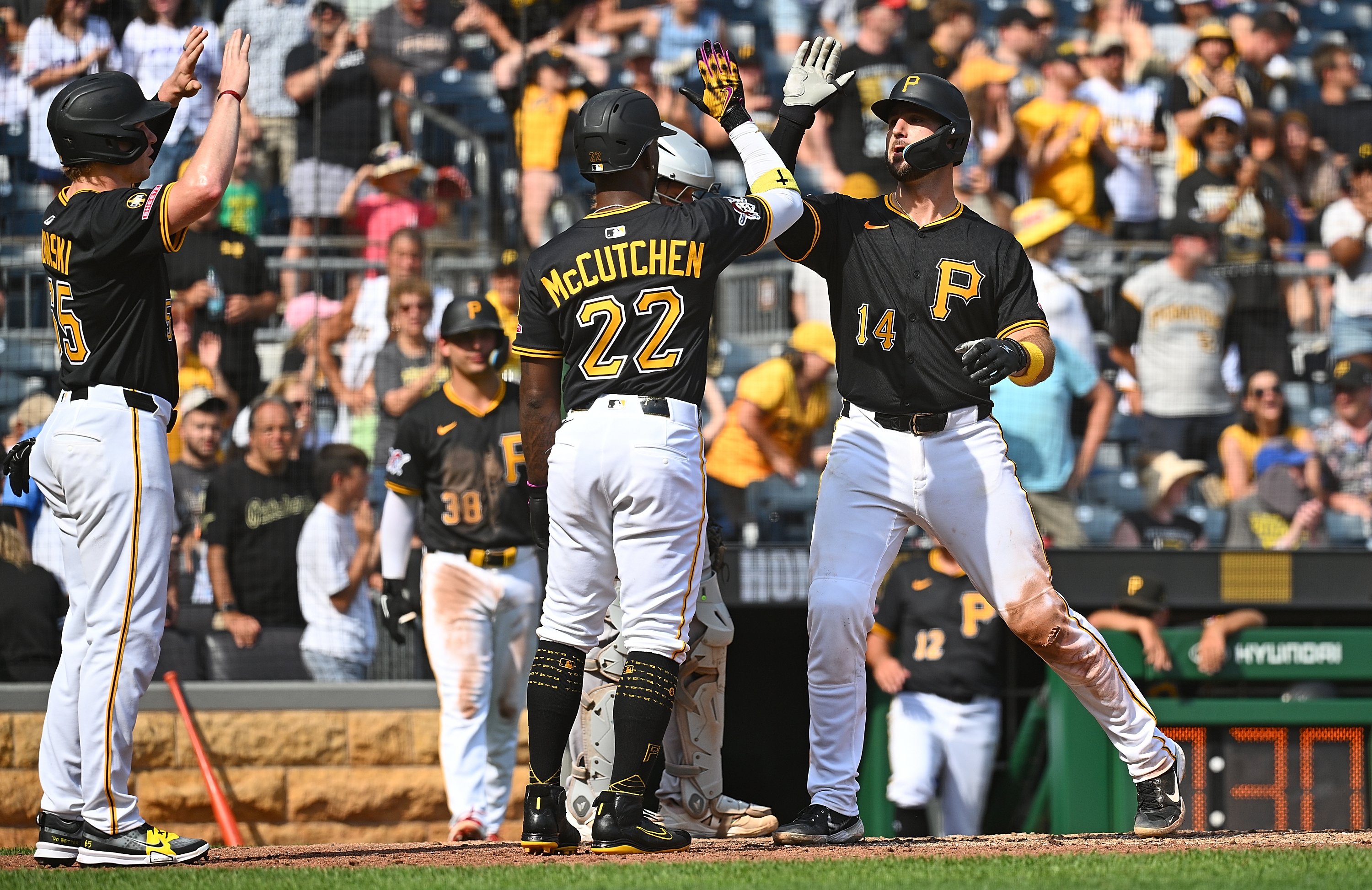 Andrew McCutchen responds to his Pirates future, wants to return next ...